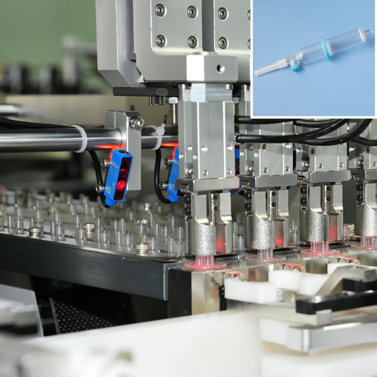 비 표준 자동 투여 드롭퍼 조립 기계 고 프로세스 기술